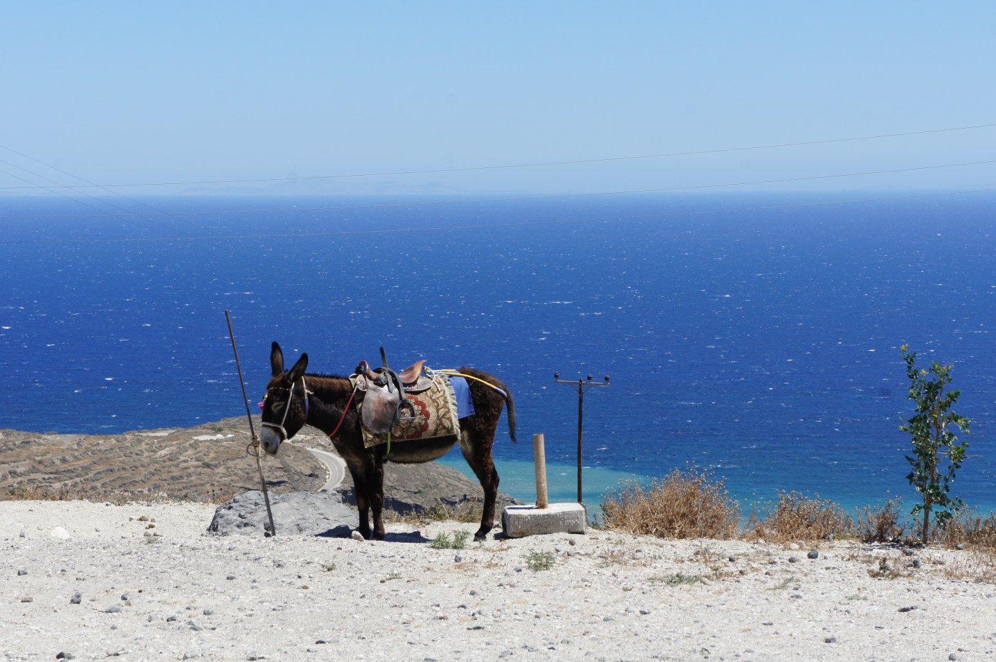 Hike to Oia – Santorini, Greece – Claire Imaginarium